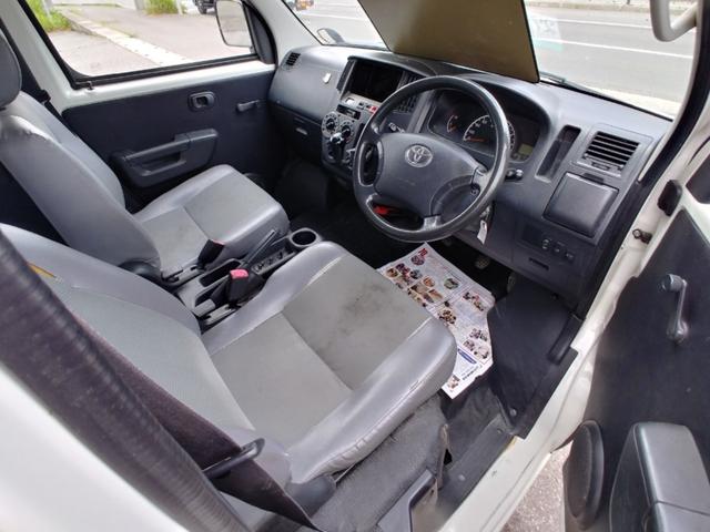 トヨタ ライトエースバン DX 5MTマニュアル 4WDの中古車｜グーネット中古車