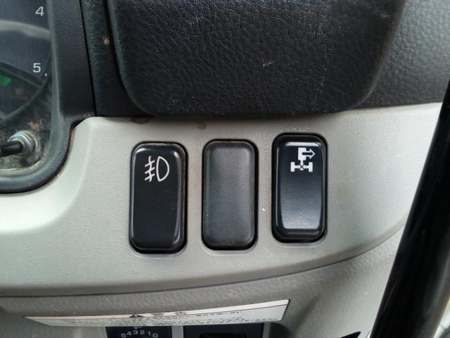 三菱ふそう キャンター 4WD IC－TB 全低床の中古車｜グーネット中古車