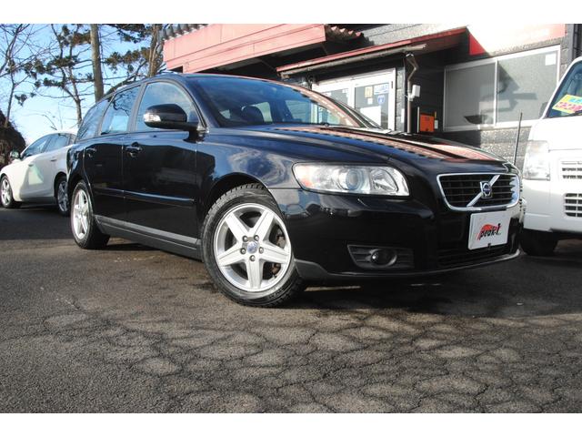 ボルボ V50 2．0eパワーシフト 夏冬タイヤアルミ付き車 禁煙車 下回り腐食無しの中古車｜グーネット中古車