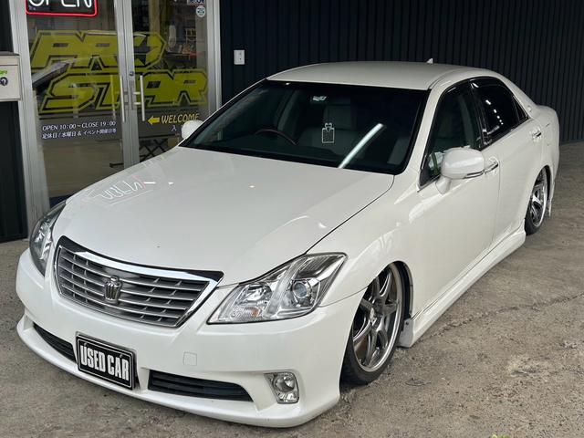 トヨタ クラウン ロイヤルサルーン KAZSUSエアサス公認 WORK19AW ショートナックルの中古車｜グーネット中古車