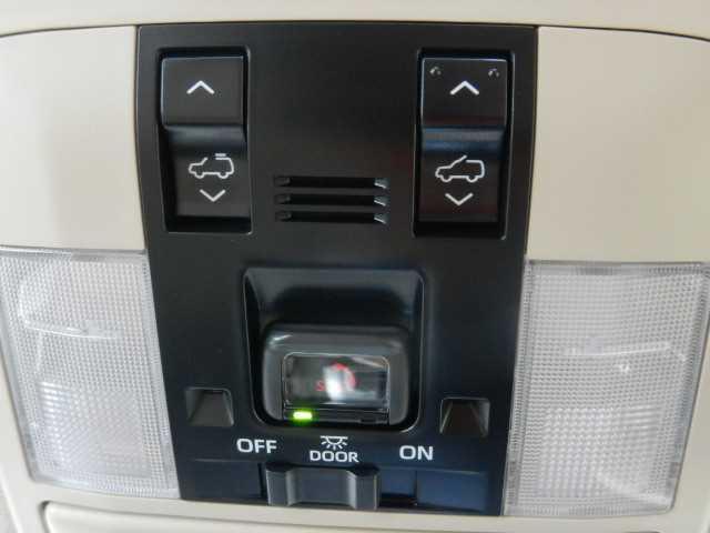 トヨタ ランドクルーザープラド 2．8D－TB TZ－G サンルーフ 革の中古車｜グーネット中古車