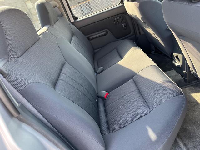 米国日産 フロンティア クルーキャブXE リフトアップ 社外地デジナビ ベッドエクステンダー ベッドライナー 社外アルミ グッドリッチタイヤの ...