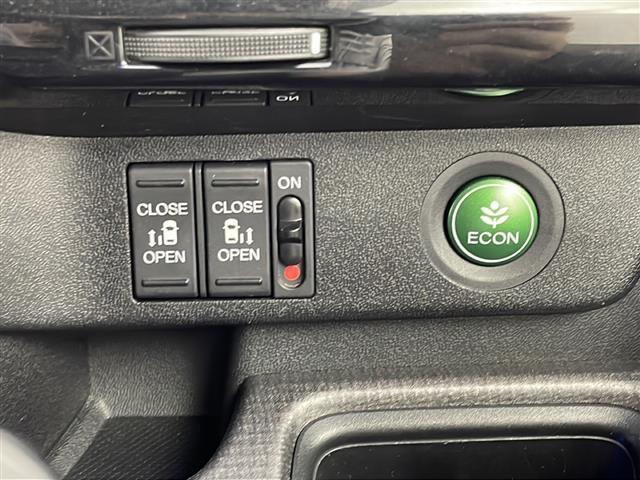 ステップワゴンスパーダ（ホンダ）スパーダクールスピリット アドバンスパッケージα ホンダセンシング 後席モニター 純正7型ナビ バックカメラ ...