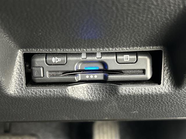 ヤリスクロス（トヨタ）Z 純正8型ナビ バックカメラ ETC トヨタセーフティセンス アダプティブクルーズコントロール パワーシート シート ...