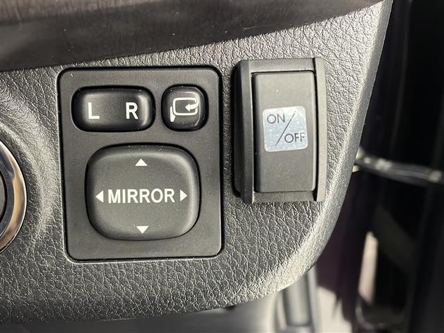 ヴィッツ（トヨタ）ジュエラ 純正SDナビ フルセグTV／CD／DVD／BT LEDヘッドランプ オートライト ドライブレコーダー プッシュ ...