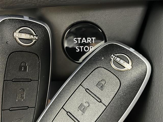 エクストレイル（日産）G e－4ORCE 登録済未使用車 純正ナビ アラウンドビューモニター デジタルインナーミラー エマージェンシーブレーキ ...