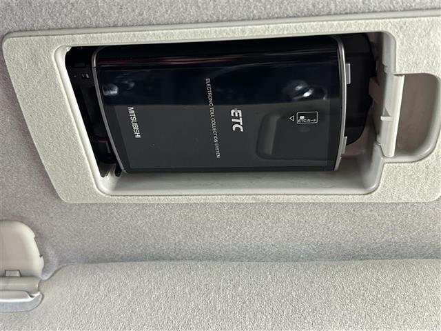 MPV（マツダ）23S 純正SDナビ ドライブレコーダー フリップダウンモニター ETC バックカメラ オットマン 両側パワースライドドア 純正アルミホイール 横滑り防止システム 純正フロア ...