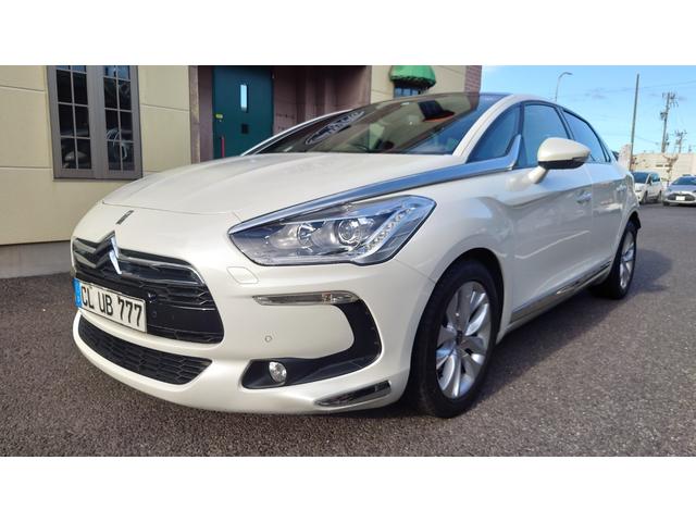 シトロエン DS5 シック クラブレザーS コックピットR Sの中古車｜グーネット中古車