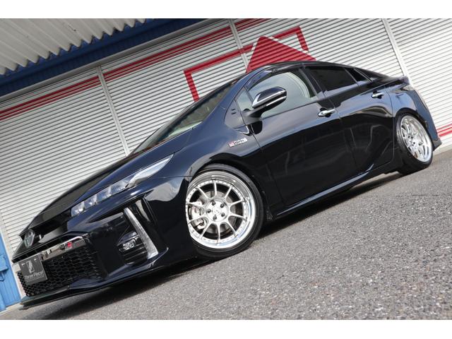 トヨタ プリウスPHVS GRスポーツ ワンオーナー 後期5人乗り TRDフロントスポイラー SSR 18インチアルミ ブリッツZZRダンパー オプション9インチTコネクトナビゲーション ...