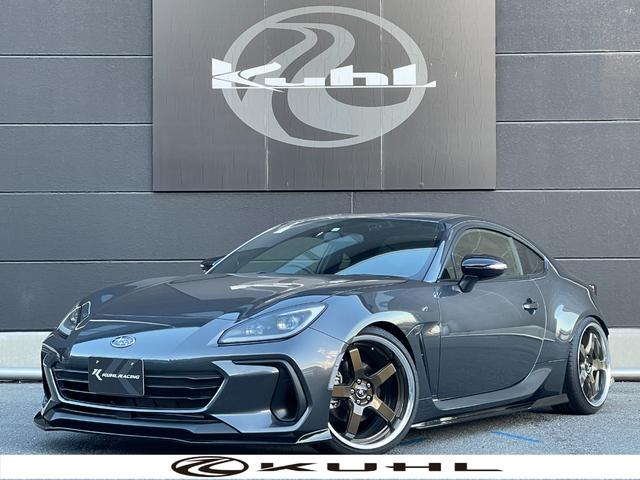 「乗るなら絶対スポーツカー！」ファーストカーはBちゃん♡WRブルーBRZの美人ドライバー | MOBY [モビー]