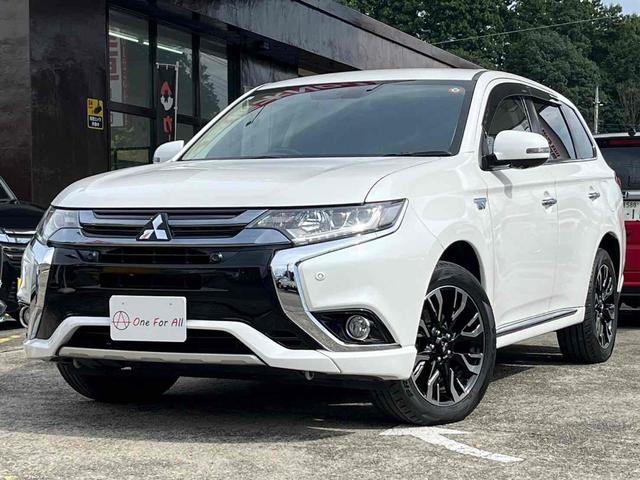 三菱 アウトランダーPHEV Gナビパッケージ 4WD ETC 全周囲カメラの中古車｜グーネット中古車