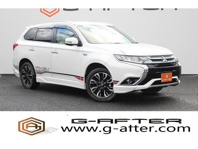 三菱 アウトランダーPHEV Gナビパッケージ 1オーナー ハーフレザー 後席モニターの中古車｜グーネット中古車