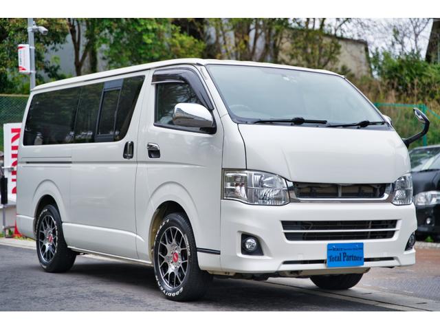 トヨタ ハイエースバン ロングスーパーGL 4WD 3．000cc 軽油ターボの中古車｜グーネット中古車
