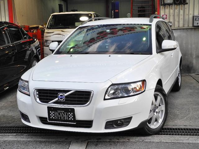 ボルボ V50 2．0eパワーシフト 屋内保管純正HDDナビHIDライトパワーシートシートヒーターETC走行31000KMの中古車｜グーネット中古車