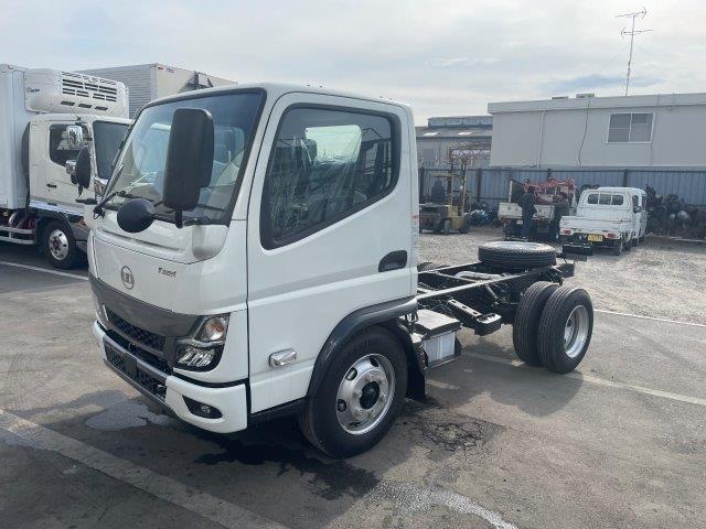 UDトラックス カゼット 小型3tベース車両 高床 リーフの中古車｜グーネット中古車