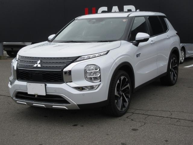 三菱 アウトランダーPHEV G 4WD 7人乗り 純メモリーナビの中古車｜グーネット中古車