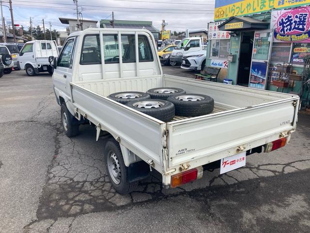 トヨタ ライトエーストラック DX 4WD 5速マニュアル 最大積載量750kgの中古車｜グーネット中古車