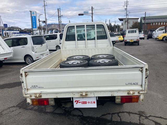 トヨタ ライトエーストラック DX 4WD 5速マニュアル 最大積載量750kgの中古車｜グーネット中古車