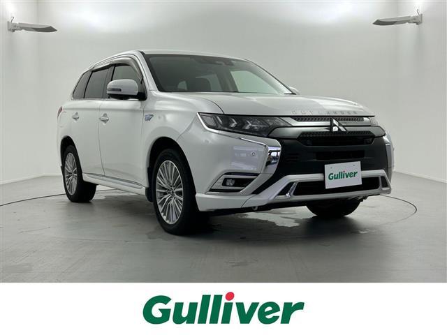 三菱 アウトランダーPHEV Gプラスパッケージ 純正ナビ CD Bluetoothの中古車｜グーネット中古車