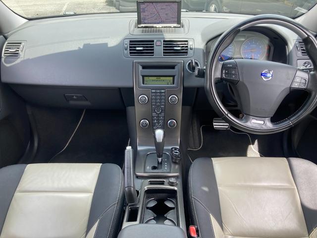 ボルボ V50 2．0eパワーシフト 当店買取 レザー AUXの中古車｜グーネット中古車