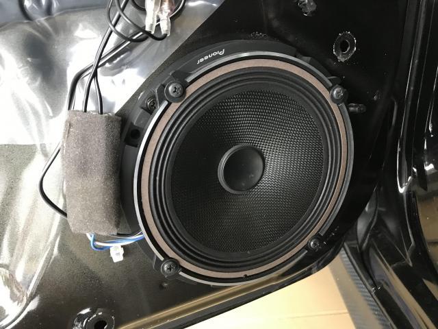 スイフトスポーツ カロッツェリアスピーカー取付 持込 スイフトスポーツ カロッツェリアスピーカー取付 持込